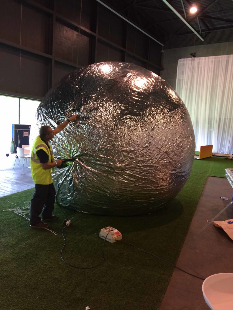 Giant Inflatable Mirror Balls Make an Impact at Barcelona Exhibition